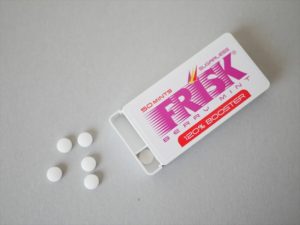 【フリスクの比較とおすすめランキング】ノーマル・NEO・CLEAN BREATH全11種類を食べ比べ！あの新商品も | クラベタ