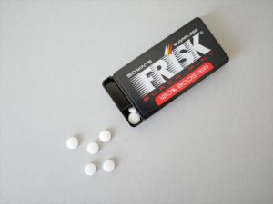 【フリスクの比較とおすすめランキング】ノーマル・NEO・CLEAN BREATH全11種類を食べ比べ！あの新商品も | クラベタ