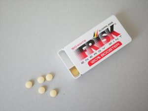 【フリスクの比較とおすすめランキング】ノーマル・NEO・CLEAN BREATH全11種類を食べ比べ！あの新商品も | クラベタ